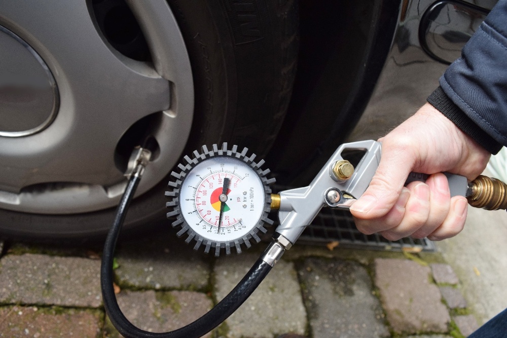 Erstaunlich Wann Sollten Sie Den Reifendruck Uberprufen Bild